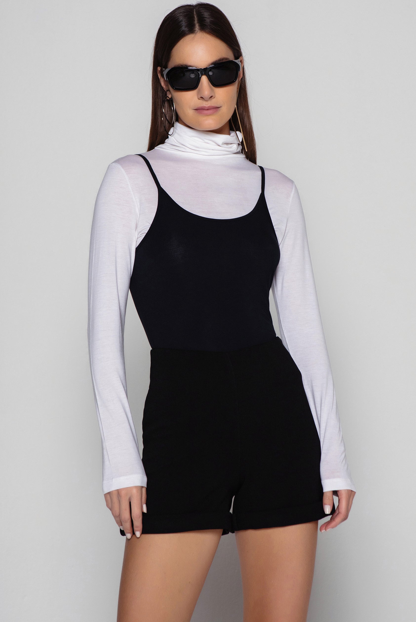 BLUSA ALÇA BAC PRETO – BAC | Black and Color